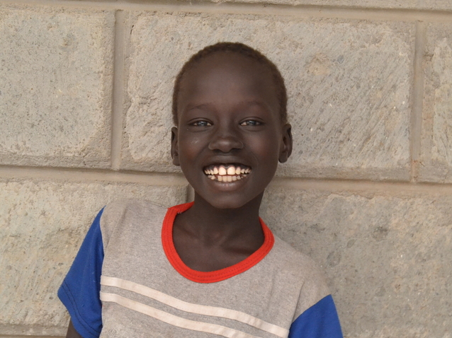 Success! Mamok from South Sudan raised $1,176 to fund knee surgery. | Watsi
