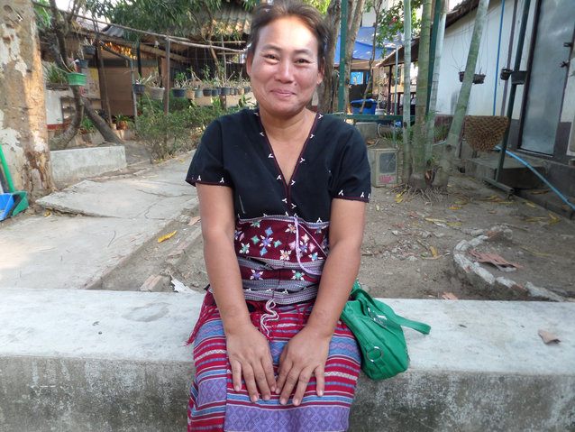 Naw Mu from Thailand raised $1,330 to relieve pain caused by kidney stones. | Watsi