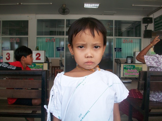Mi Soe From Thailand Raised 1 000 For A Splenectomy So She Can Go To School Watsi