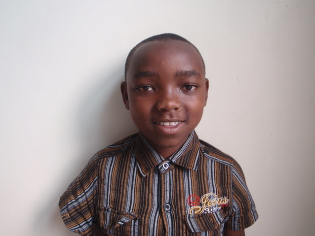 Nickson from Tanzania raised $975 so he can go back to school. | Watsi