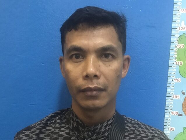 Bunthoeun from Cambodia raised $601 to fund surgery to regain his strength and mobility. | Watsi