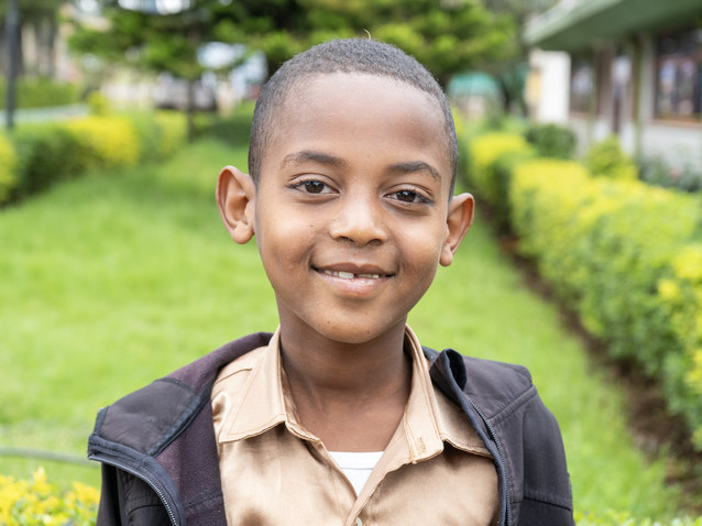 Success! Yonas from Ethiopia raised $700 to fund a tonsillectomy. | Watsi