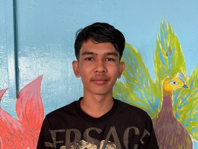Meng Hong from Cambodia raised $588 to fund fracture repair surgery ...