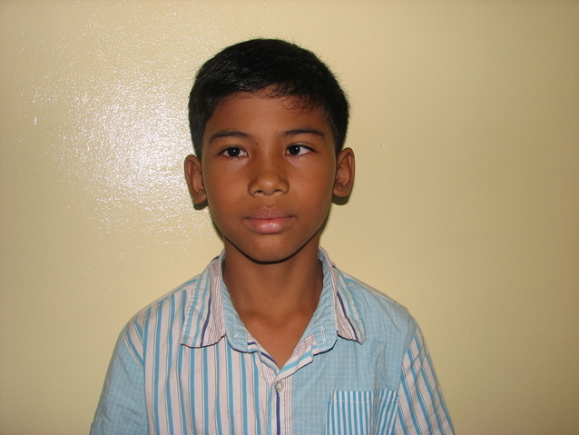 Ratanak from Cambodia raised $290 to correct his vision. | Watsi