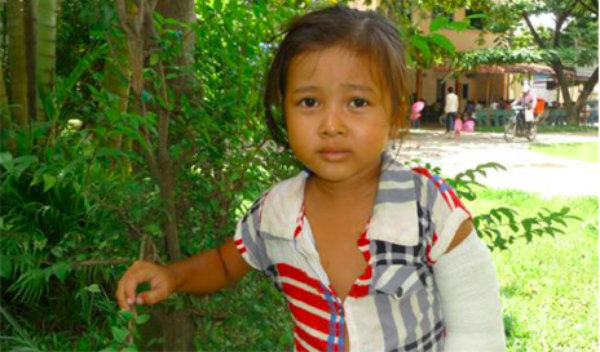 Reaksa from Cambodia raised $300 to get healthy. | Watsi