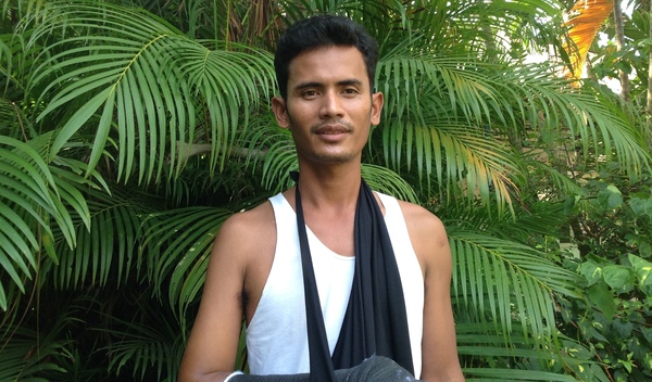 Success! Chanthou from Cambodia raised $450 to fund wrist surgery. | Watsi