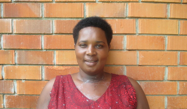 Success! Kemigisha from Uganda raised $240 to fund a thyroidectomy. | Watsi