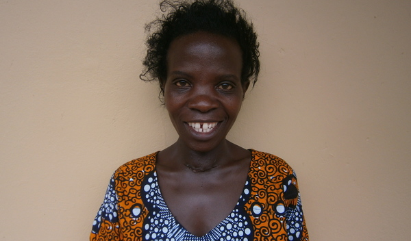 Success! Asiimwe from Uganda raised $293 to fund a thyroidectomy. | Watsi