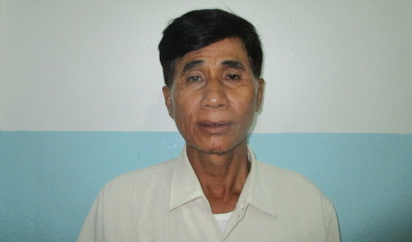 Success! Soeun from Cambodia raised $253 to fund cataract surgery. | Watsi