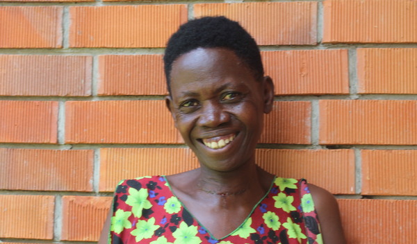 Success! Edinah from Uganda raised $252 to fund thyroid surgery. | Watsi