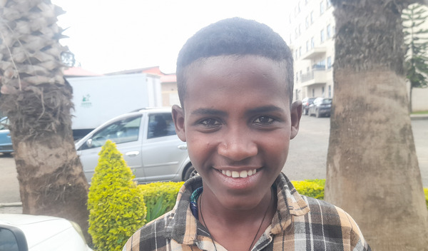 Success! Desalu from Ethiopia raised $1,293 to fund surgery to improve ...
