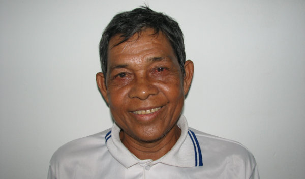 Chhoun from Cambodia raised $100 for cataract surgery to improve his ...